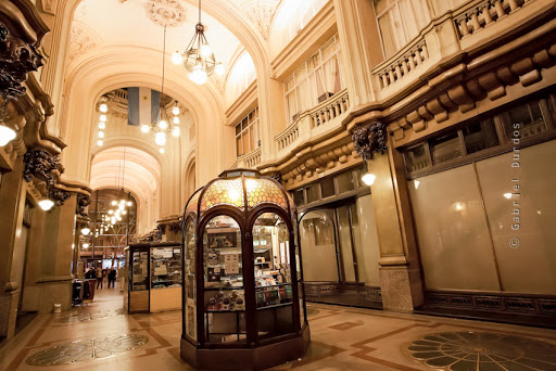 EL BAROLO, ESA DIVINA COMEDIA